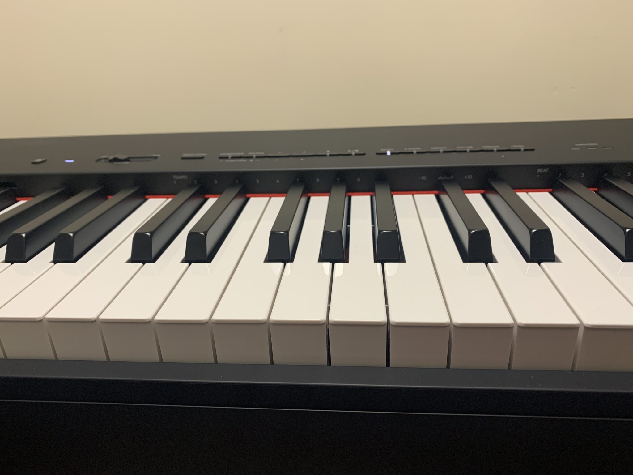 Yamaha P-225 Review; SPECTACULAR sounds - Piano Tone