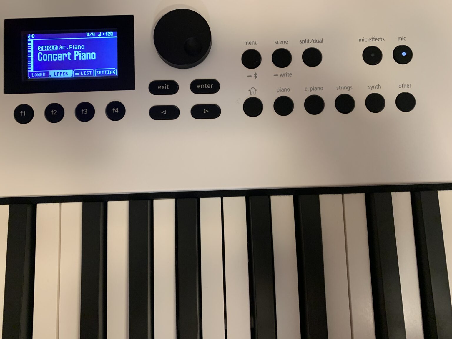 Roland GO: Keys 5 Review; SPECTACULAR sounds - Piano Tone